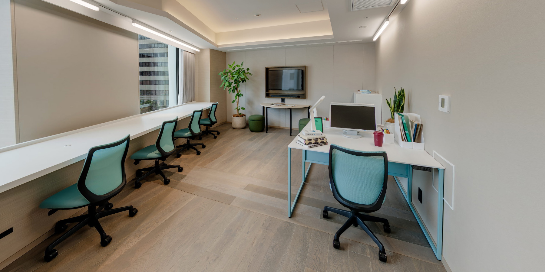 【IsaI AkasakA(イサイアカサカ)】が提供するラグジュアリーなビジネスライフ｜BUILMILL(ビルミル)