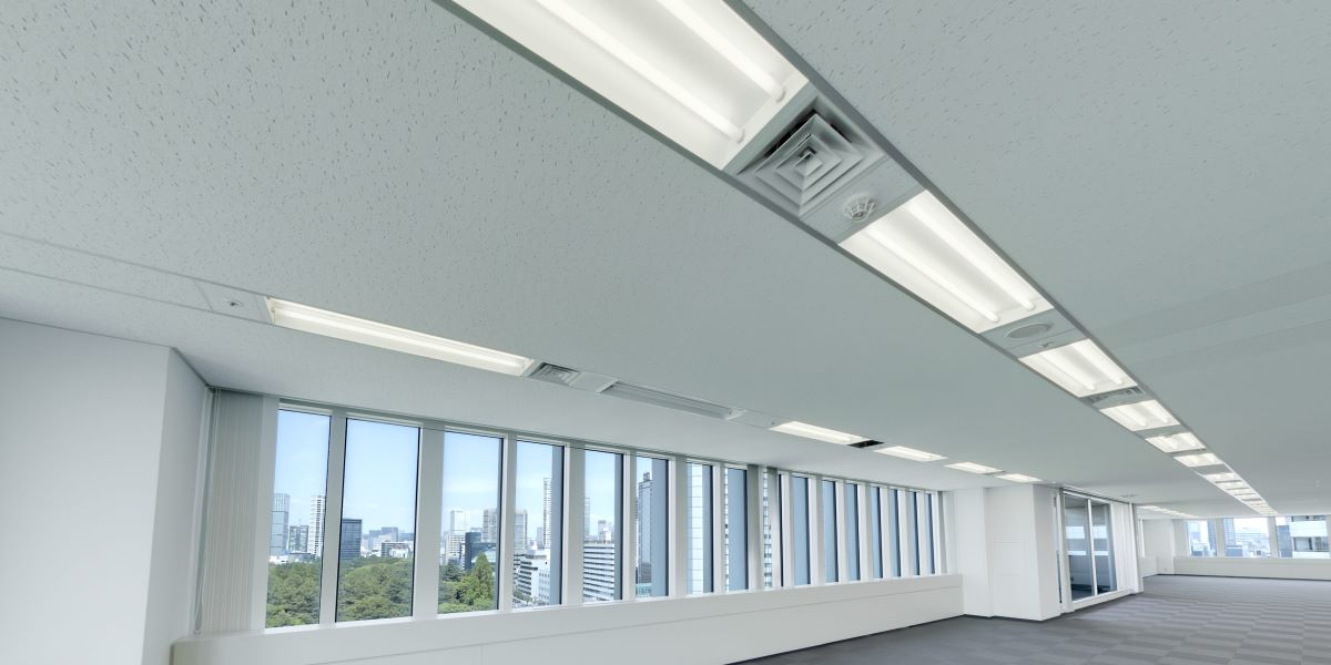 【青山ビル】見どころを紹介～世界的デザイナーが手掛けるハイグレードオフィス～｜BUILMILL(ビルミル)