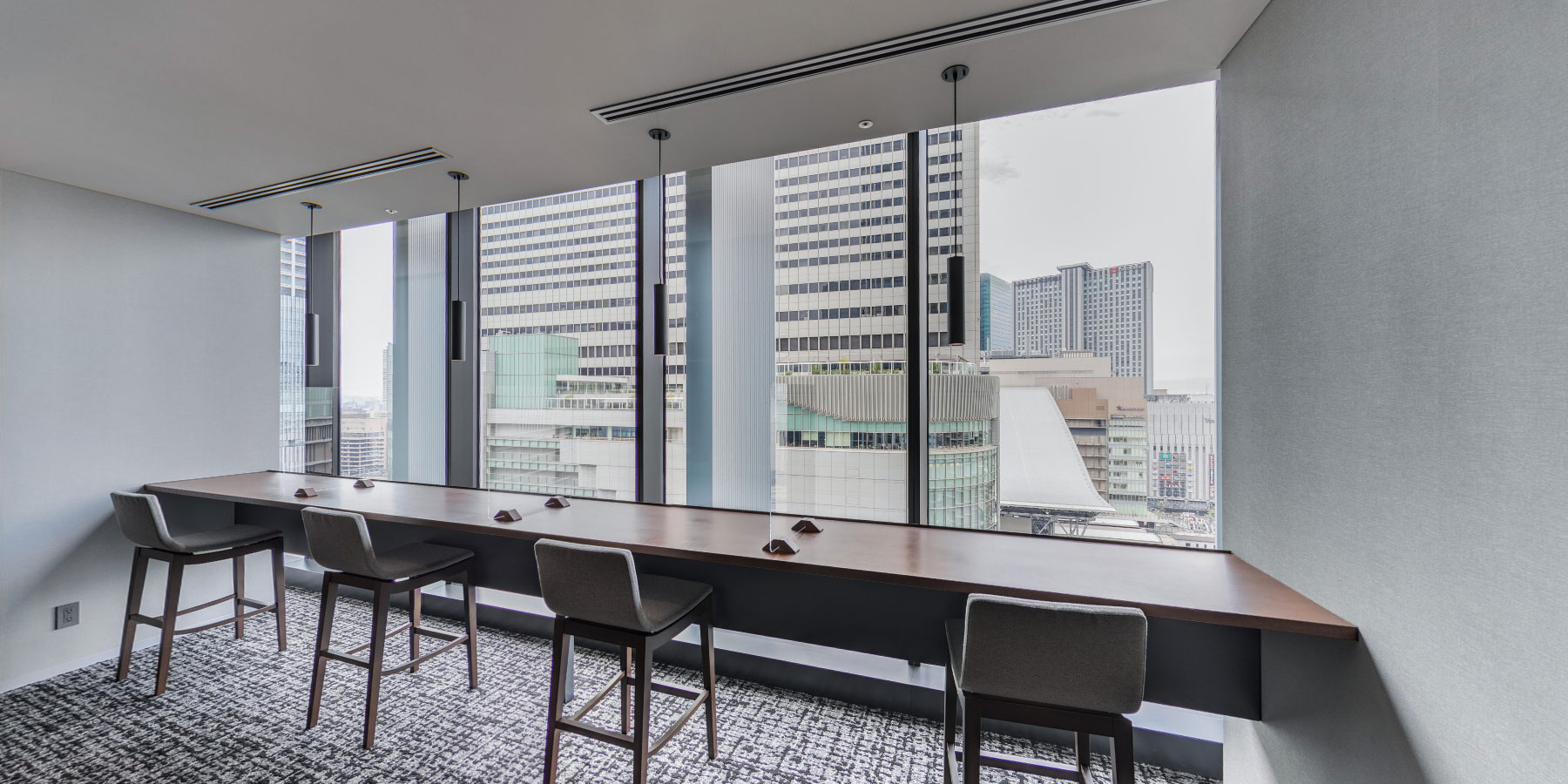 【大阪梅田ツインタワーズ・サウス】人・街・環境を守るウェルビーイングなオフィス｜BUILMILL(ビルミル)