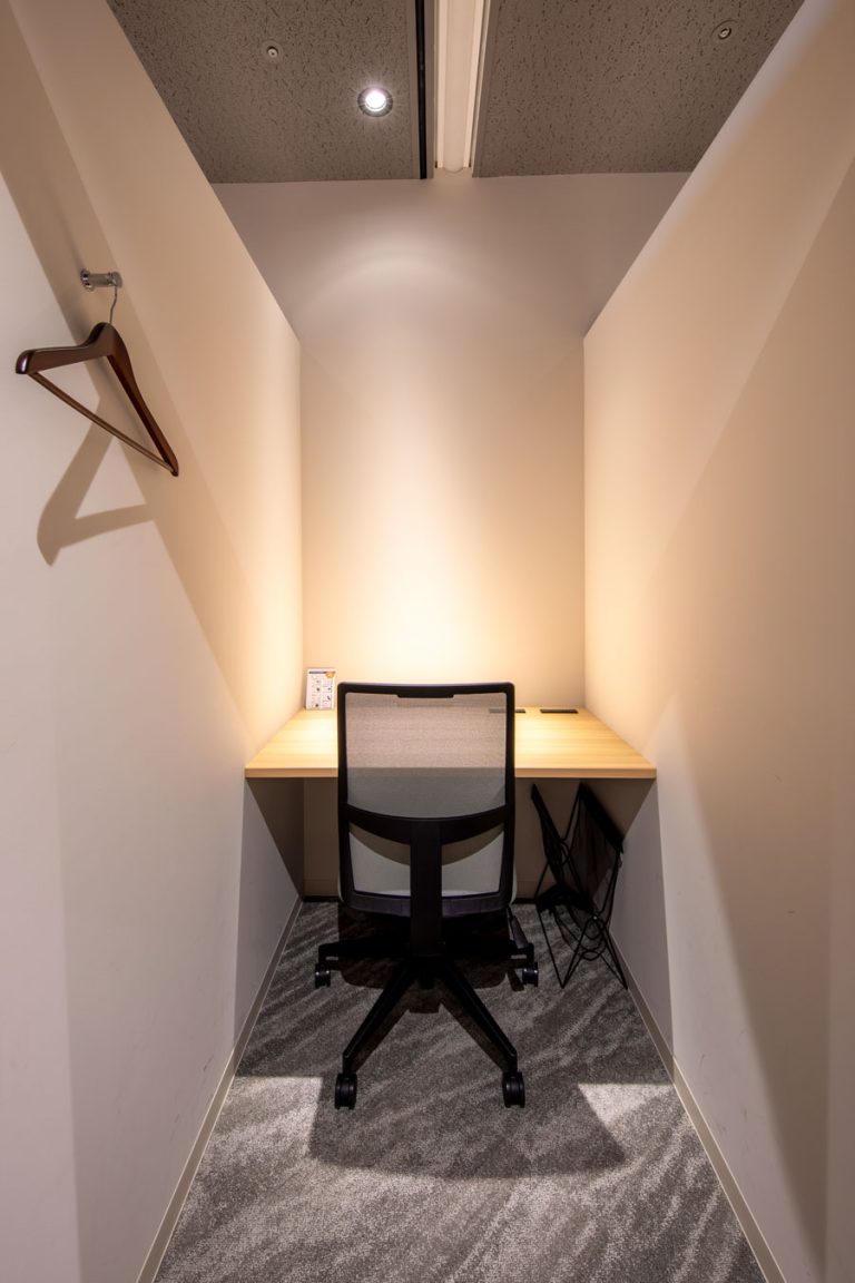 【EXPRESS WORK(エクスプレスワーク)】ビジネスのフットワークを軽くする駅直結オフィス｜BUILMILL(ビルミル)