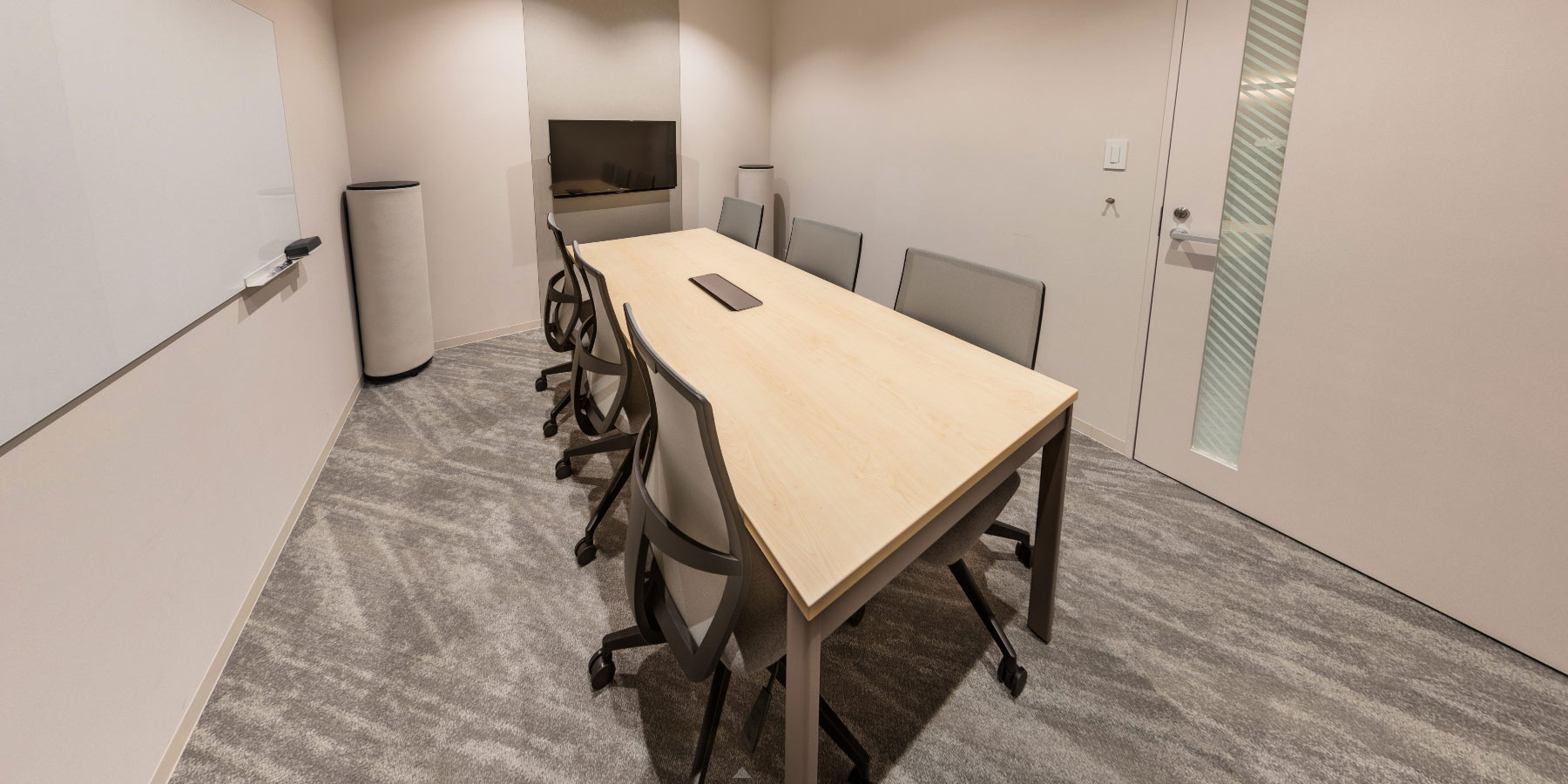 【EXPRESS WORK(エクスプレスワーク)】ビジネスのフットワークを軽くする駅直結オフィス｜BUILMILL(ビルミル)