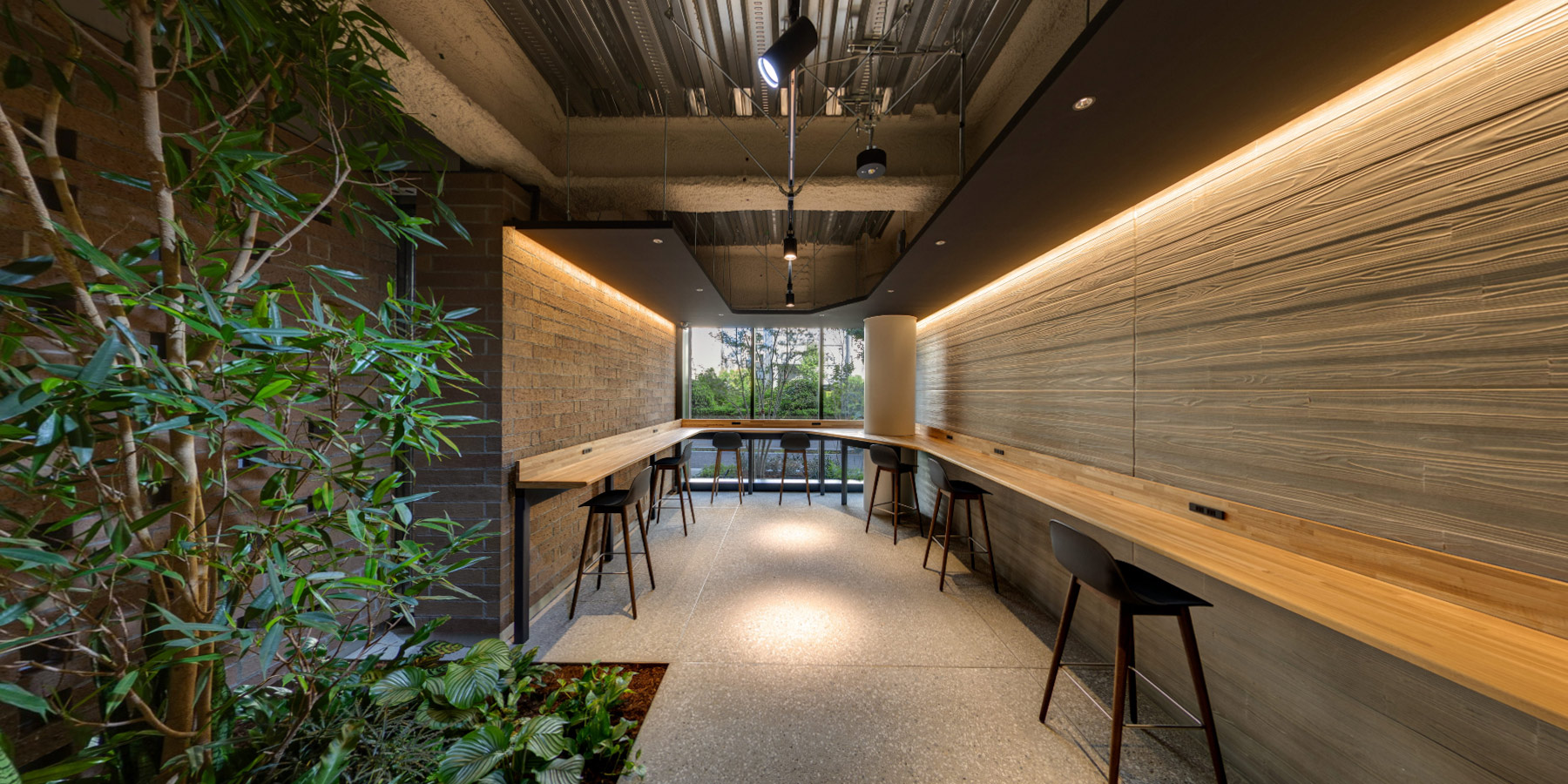 【銀座PREX East】軽やかなオフィス移転を現実にするHalfSetupオフィス｜BUILMILL(ビルミル)