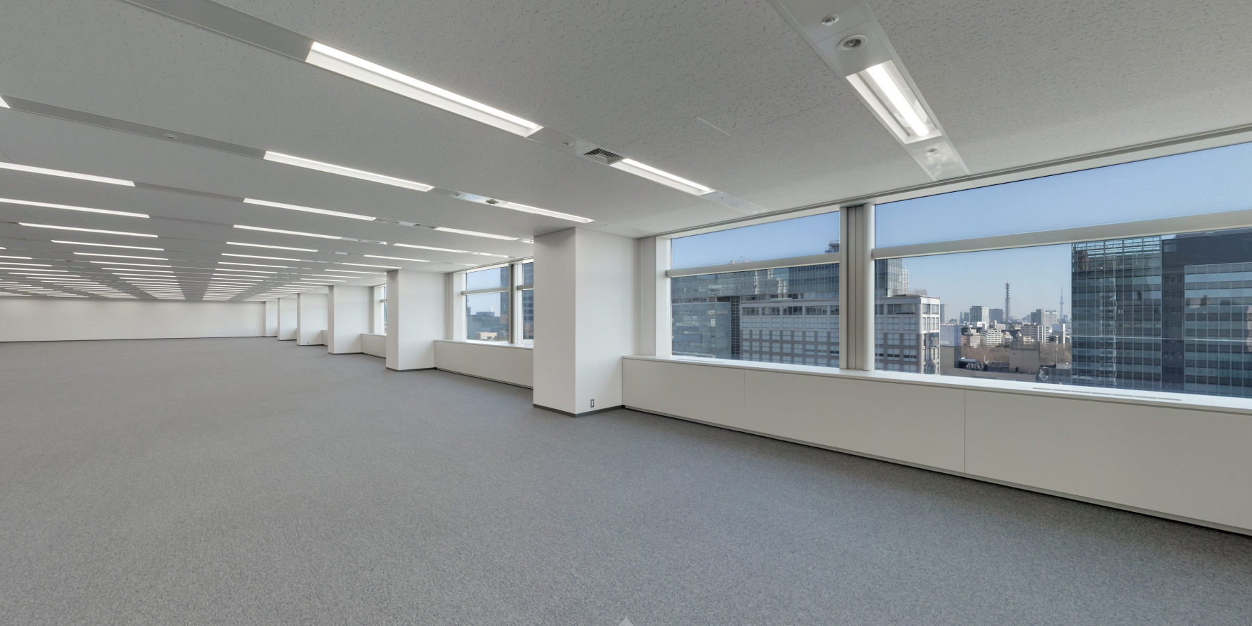 【小田急サザンタワー】新宿を代表する超高層ビルの魅力をご紹介｜BUILMILL(ビルミル)