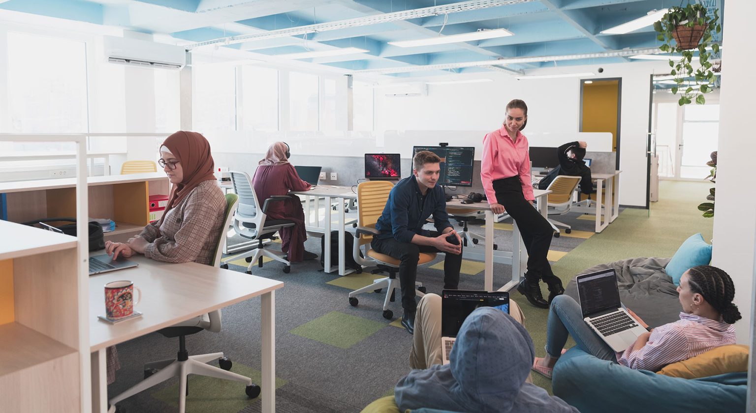 「オフィスで守るべき事務所衛生基準規則とは？快適で安全な職場環境のために」｜BUILMILL(ビルミル)