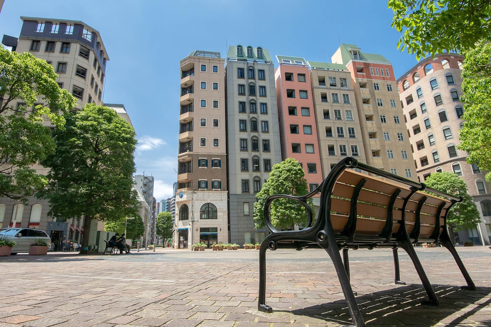 【ルオーゴ汐留】イタリア街の優美な佇まい！汐留で実現する快適なビジネスライフ｜BUILMILL(ビルミル)