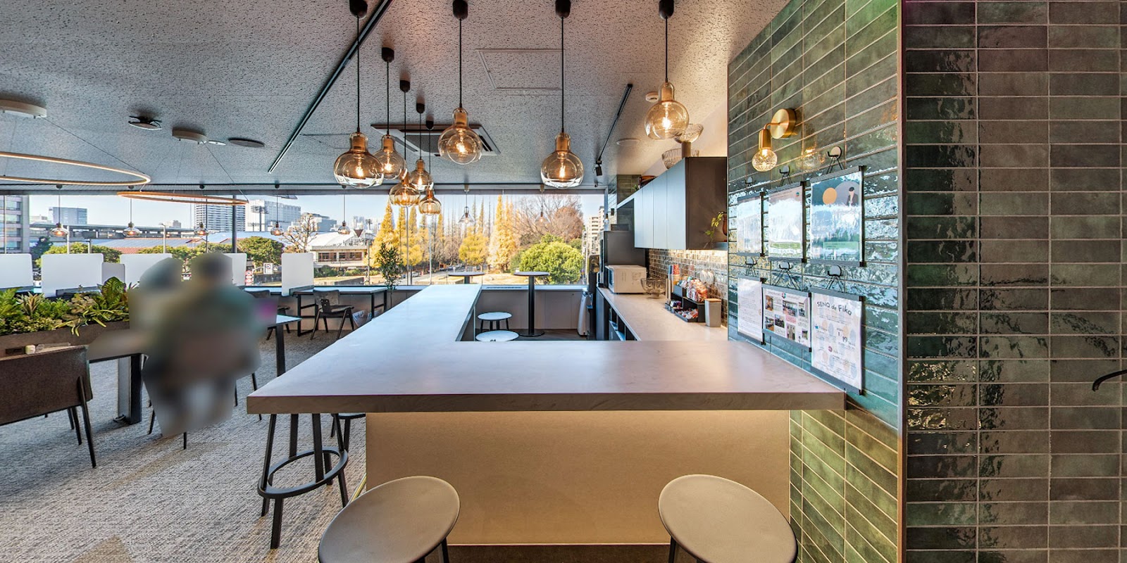 【SENQ（センク）青山並木通り】イチョウ並木に癒される！大都会の多機能オフィス｜BUILMILL(ビルミル)