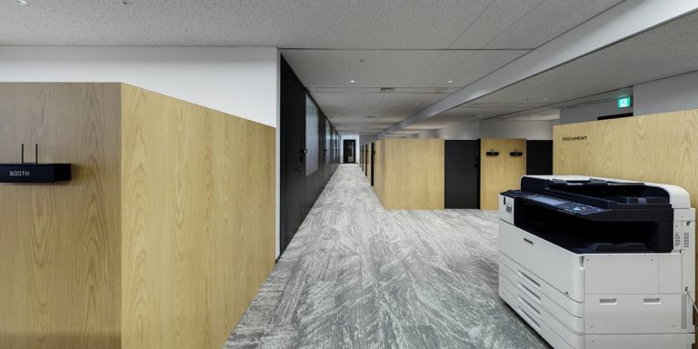 【SENQ霞が関】次世代のリーダーが誕生する和モダンな機能性オフィス｜BUILMILL(ビルミル)